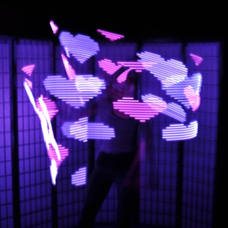 FutureWand - Smart LED Levitation Wand - Moodhoops.com